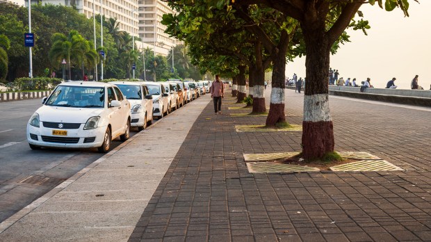 Repetition & Patterns in Photos (4 Types of Repetition in Photography ...