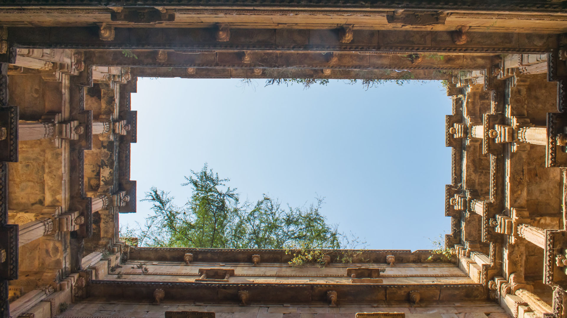 Geometric Shapes in Photography (5 Types and 5 Tips to Use Geometry in ...